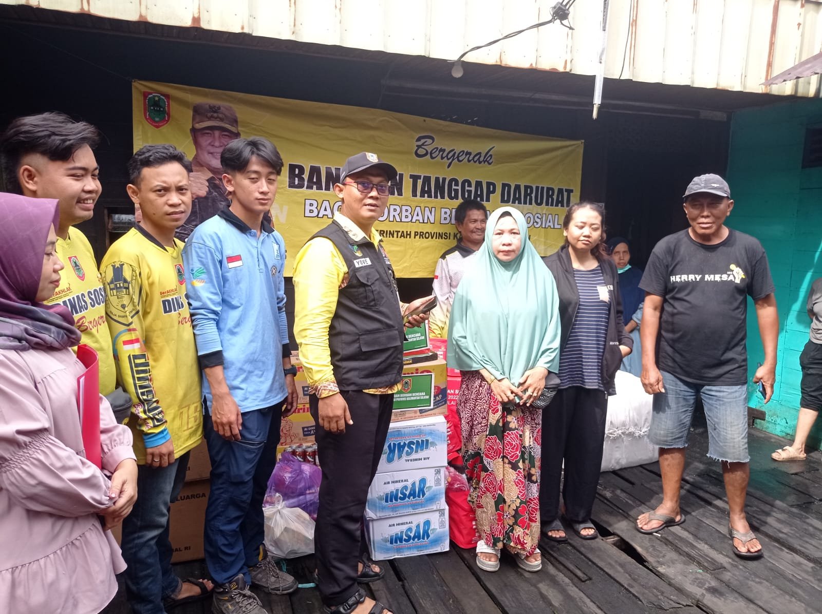 Pemprov Kalsel Salurkan Bantuan Tanggap Darurat Kebakaran Di Berangas